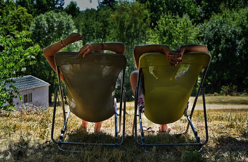 Abril: mês da modorra - SuperBairro